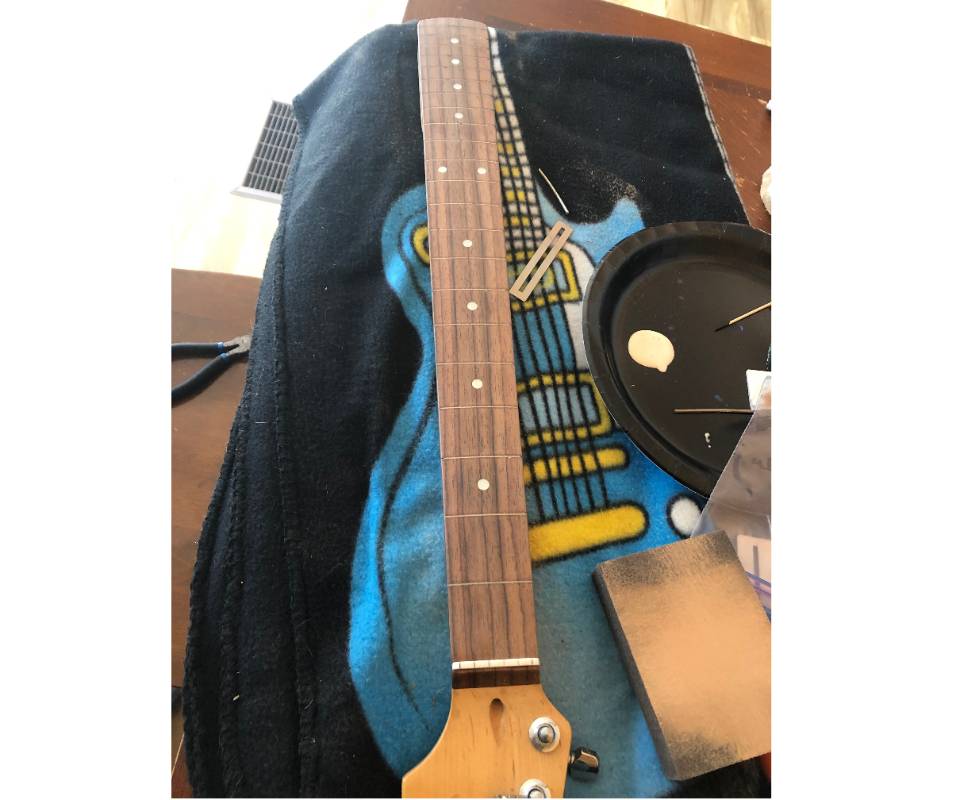 4 Important Things to Know About Fretless Guitars | Ultimate Guitar