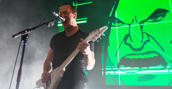 7 Famous Rock and Metal Guitarists You May Not Know Were Classically ...