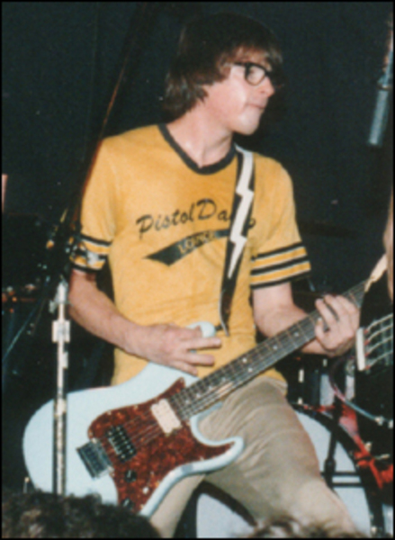 The Story Behind Rivers Cuomo's 'Blue Strat' Warmoth Guitar | Ultimate ...