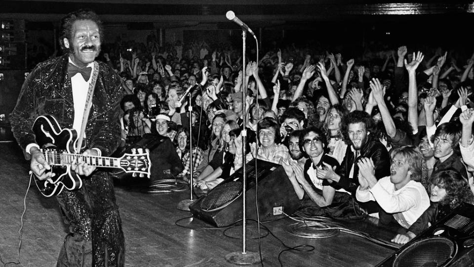 Top 16 Crazy Rock and Roll Facts You May Not Know | Ultimate Guitar