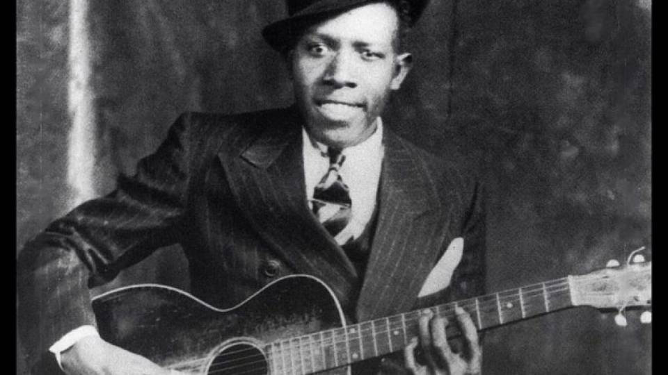 Story Behind Mysterious Guitars Used by Robert Johnson | Ultimate Guitar