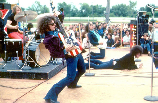 Top 10 Iconic Electric Guitars in Punk Rock | Ultimate Guitar