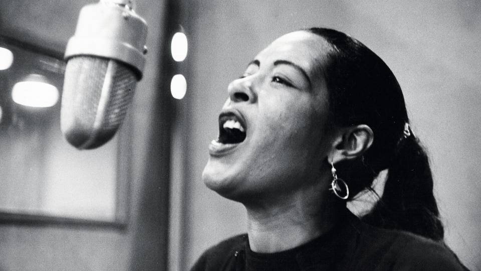 The Tragic Backstory Behind The Song 'Strange Fruit' | Ultimate Guitar