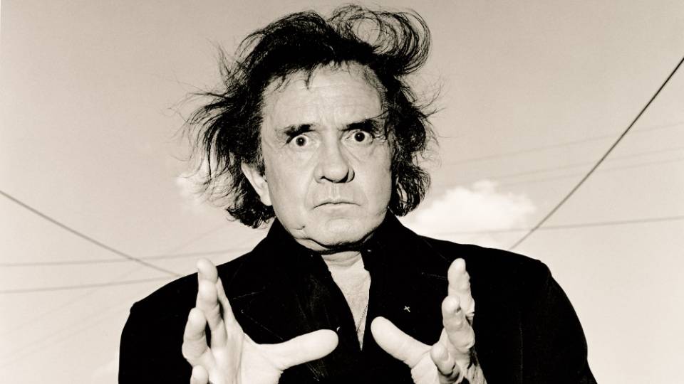 That Time Johnny Cash Started a Forest Fire | Ultimate Guitar