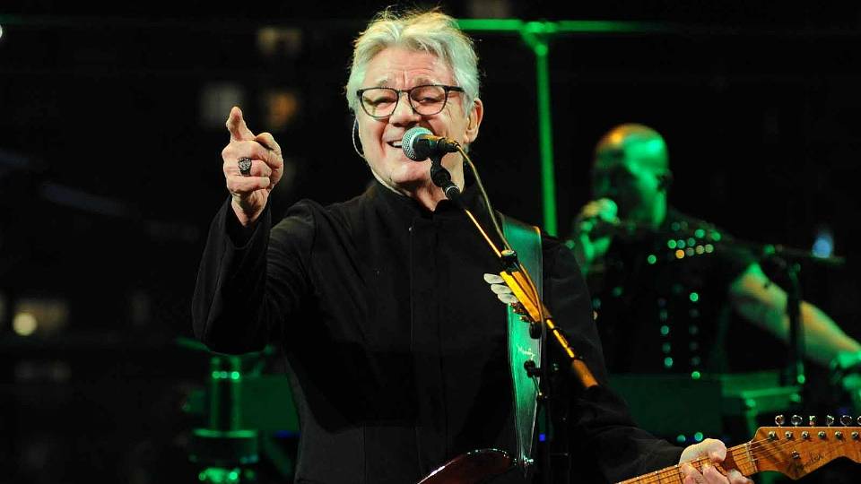 5 Facts About Famous Classic Rock Songs That You Probably Didn't Know ...