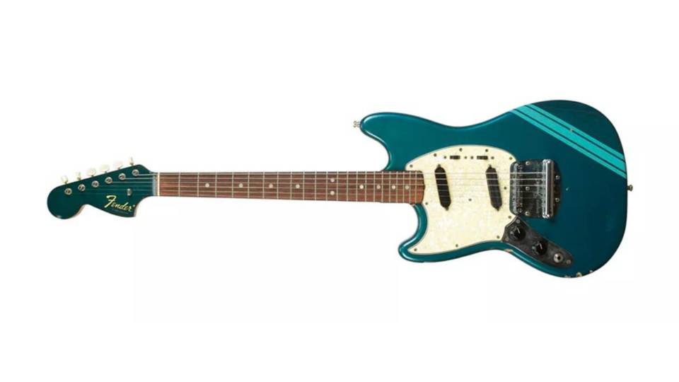 Guitarist Claims He Stopped Being a Gear Snob After Modifying Cheap ...