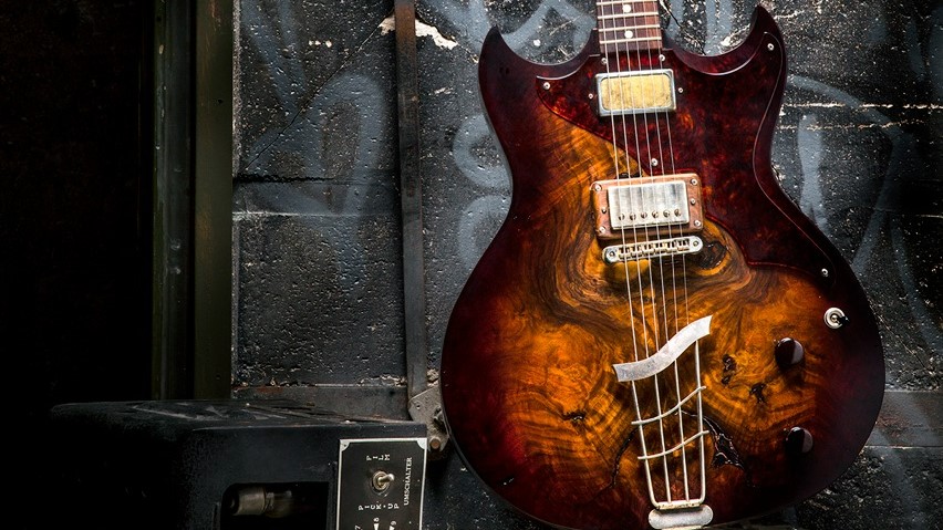 The Story of Josh Homme's Custom Guitar Known As The Crow | Ultimate Guitar