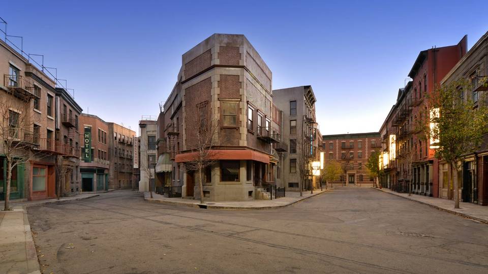 Story Behind Iconic Album Covers: Part 8 | Ultimate Guitar