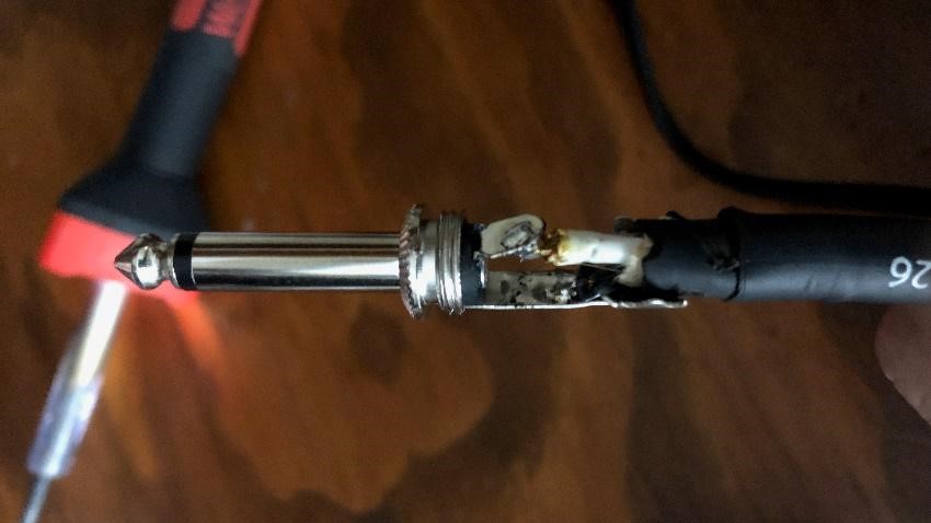 Do Guitar Cables Matter and How They Affect Your Tone? | Ultimate Guitar Do Guitar Cables Matter and How They Affect Your Tone? | Ultimate Guitar