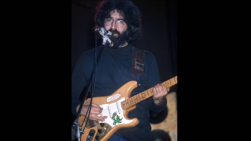 The Incredible Story of Jerry Garcia's Alligator Stratocaster ...