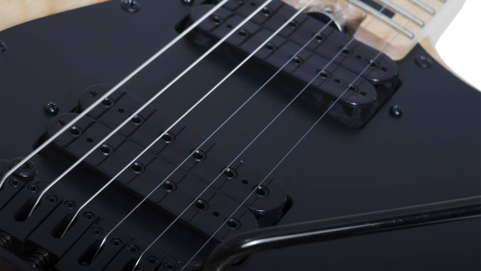 Schecter Partners With Glassjaw's Justin Beck to Release Signature ...