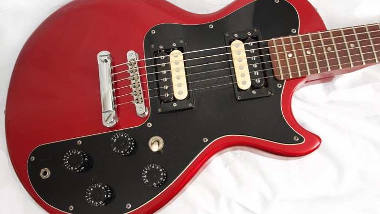 Weird and Forgotten Gibson Model With Experimental Synthetic Body ...