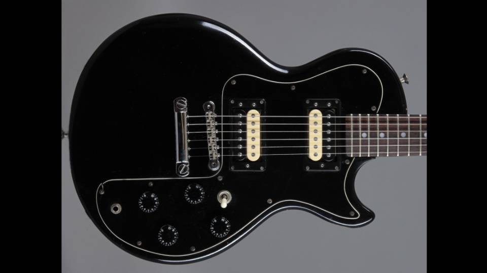 Weird and Forgotten Gibson Model With Experimental Synthetic Body ...