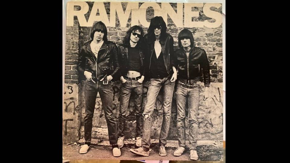 Stories Behind 4 Iconic Punk Album Cover Photos | Ultimate Guitar