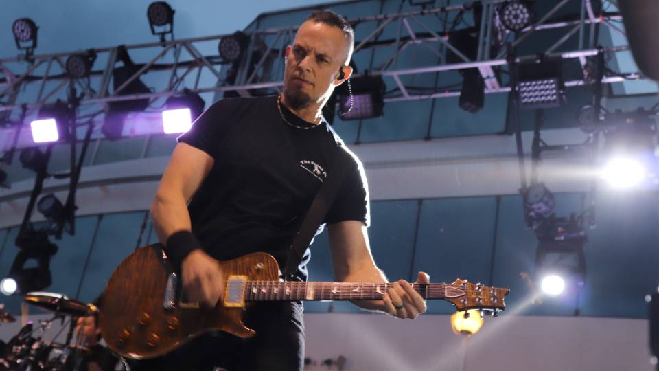 Mark Tremonti Names 'Most Difficult Thing' About Playing Creed Songs ...