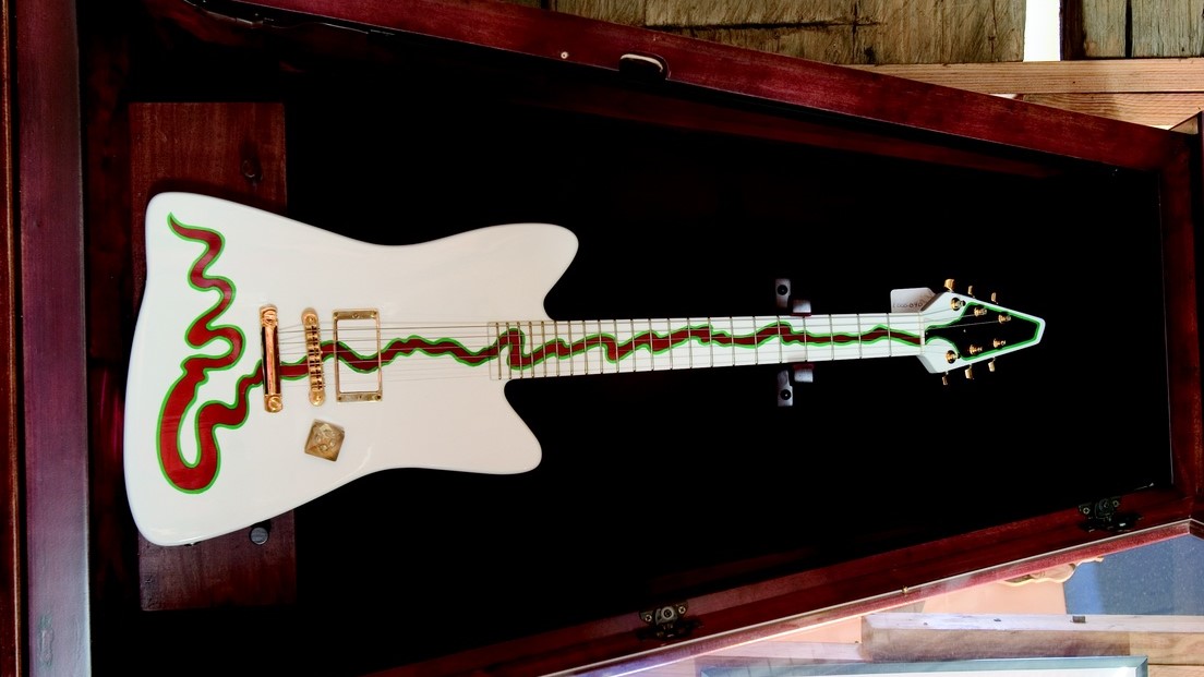 The Challenges of Making a Guitar From Muddy Waters' Childhood Home ...