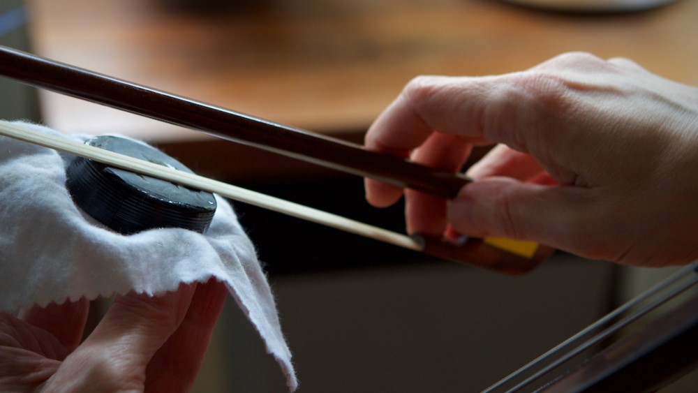 Can You Play Your Guitar With a Bow? Absolutely, and Here Are Some ...