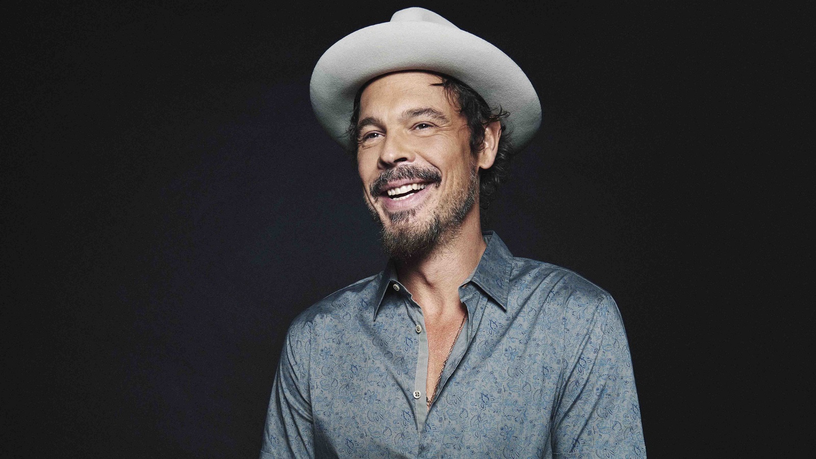 This Massively Underrated Musician Declined to Sing for a Big Rock Band ...