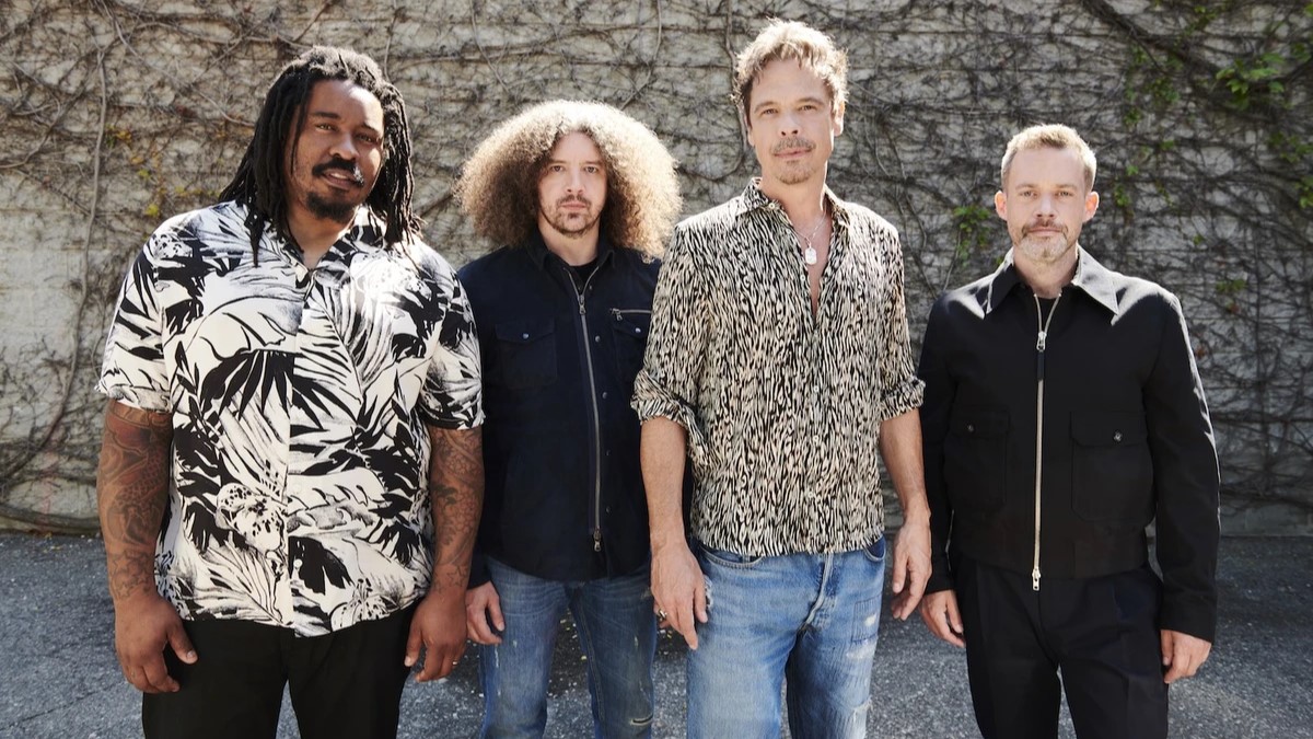 This Massively Underrated Musician Declined to Sing for a Big Rock Band ...