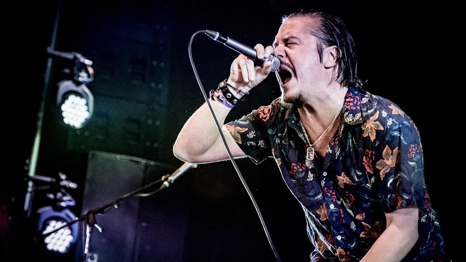 It's One of the Infamous Feuds in Rock History: How a Bizarre Quarrel ...