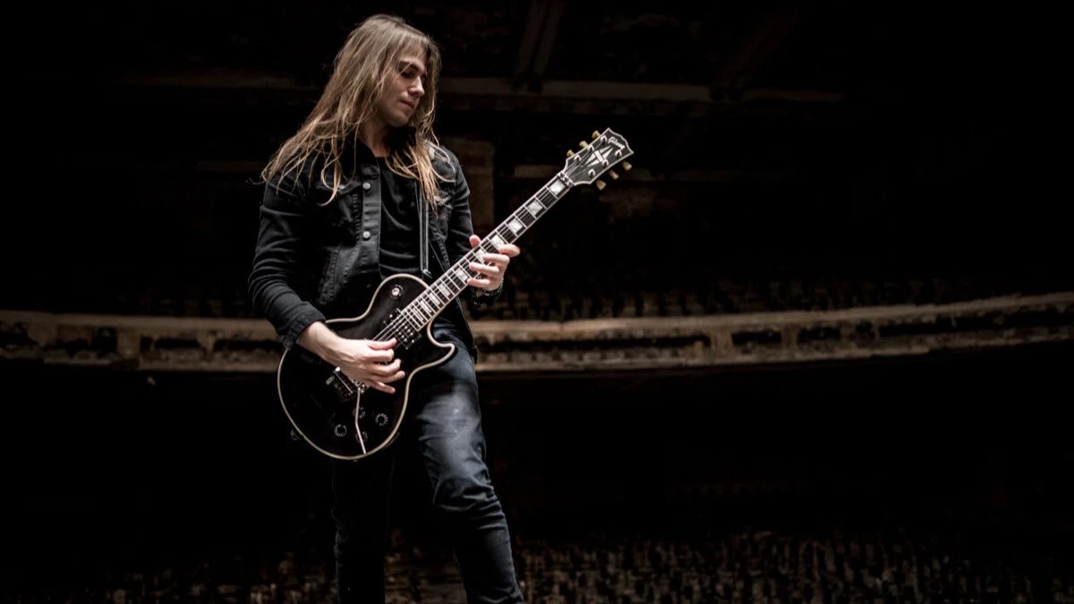 He's One of the Finest Modern Guitarists, and His Music Can Help You ...