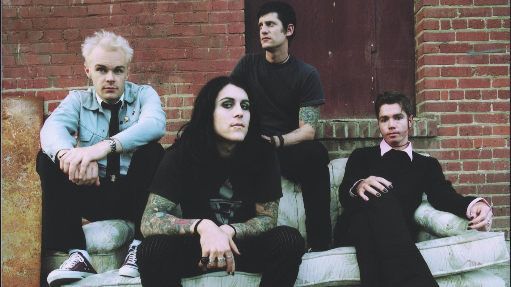 They Reinvented Themselves, but This Album Turned Them Into Emo Icons ...