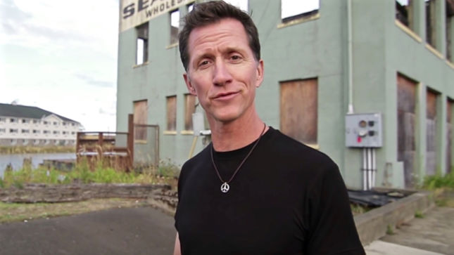 Mike Howe: Metal Church Was Bullied While Making 'Hanging In The ...