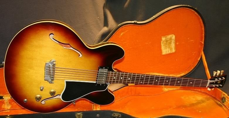 Bruce Springsteen Mistook an Old Gibson Bass For a 'Long-necked Guitar ...