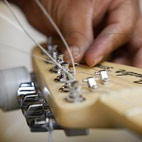 3 Ways to Tell When You Need to Change Strings | Ultimate Guitar