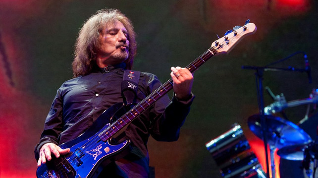 Geezer Butler's Basses and Gear Explained + Iommi's Exclusive Statement ...