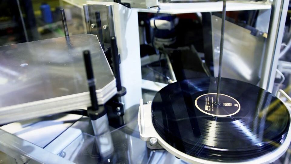 Record Company Under Fire After Selling Digital Recordings as Authentic ...