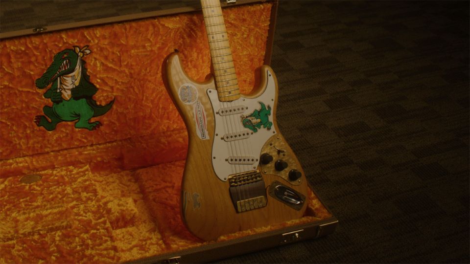 Fender Custom Shop Announces the Jerry Garcia Alligator Strat ...
