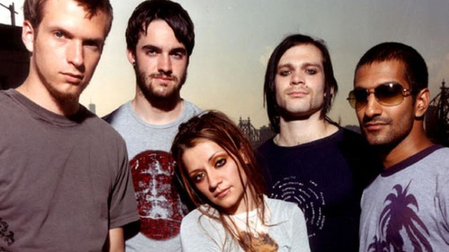 Rumors: Flyleaf Seem to Have Reunited With Classic Singer Lacey Sturm ...