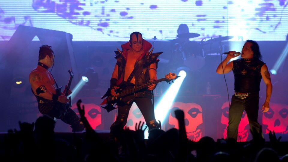 Misfits Announce New US Shows, Openers Include Megadeth and AFI ...
