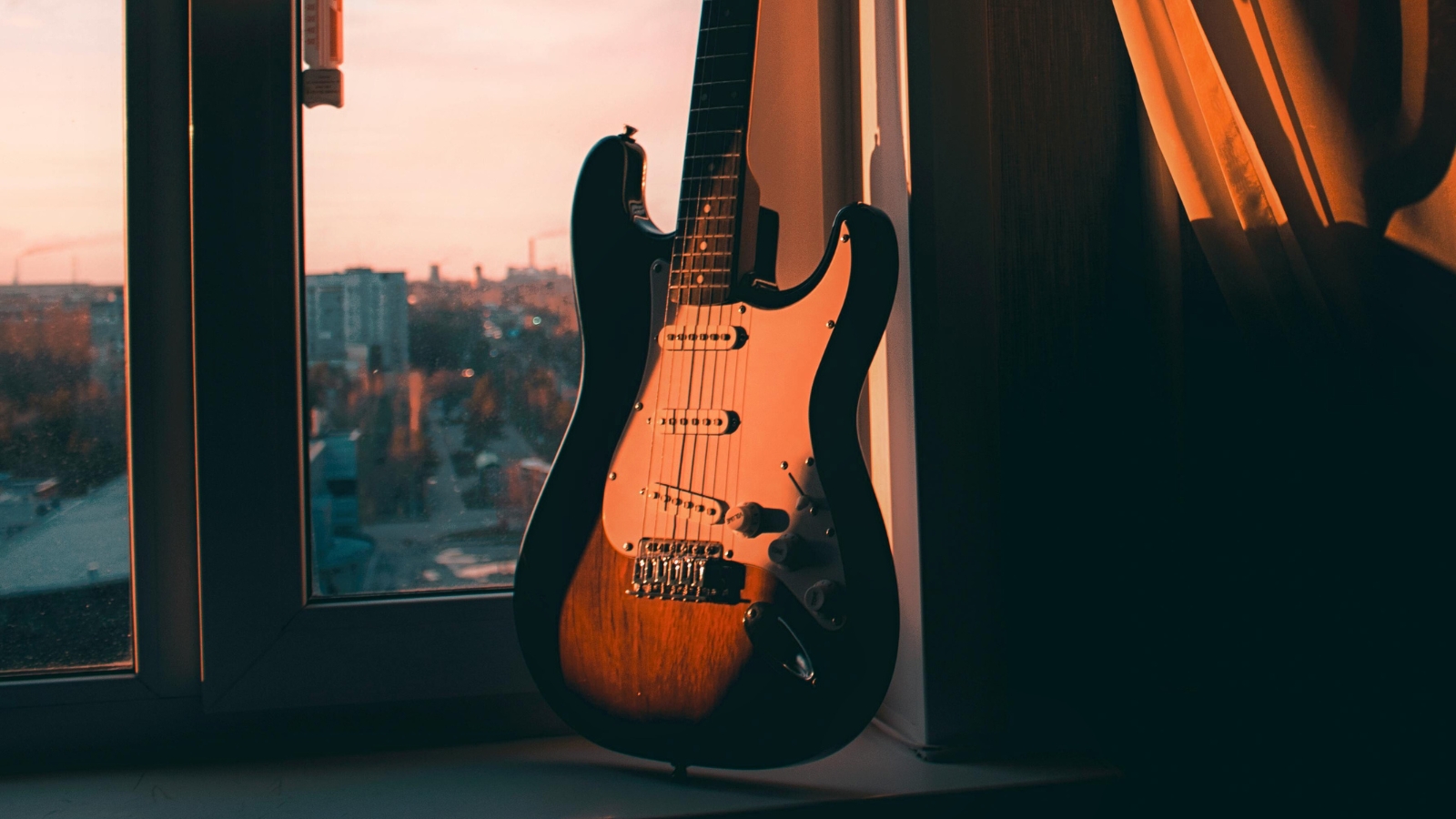 What Makes a Guitar Objectively Good? The Answer Is Simpler Than You ...
