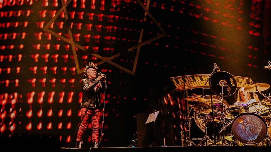 Tool Performed Deep-Cut Instrumental Track for 1st Time in 17 Years ...