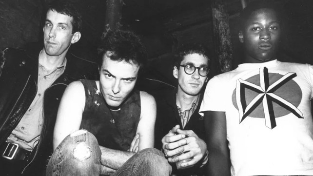 4 More Great Punk Rock Riffs and the Gear Behind Them | Articles ...
