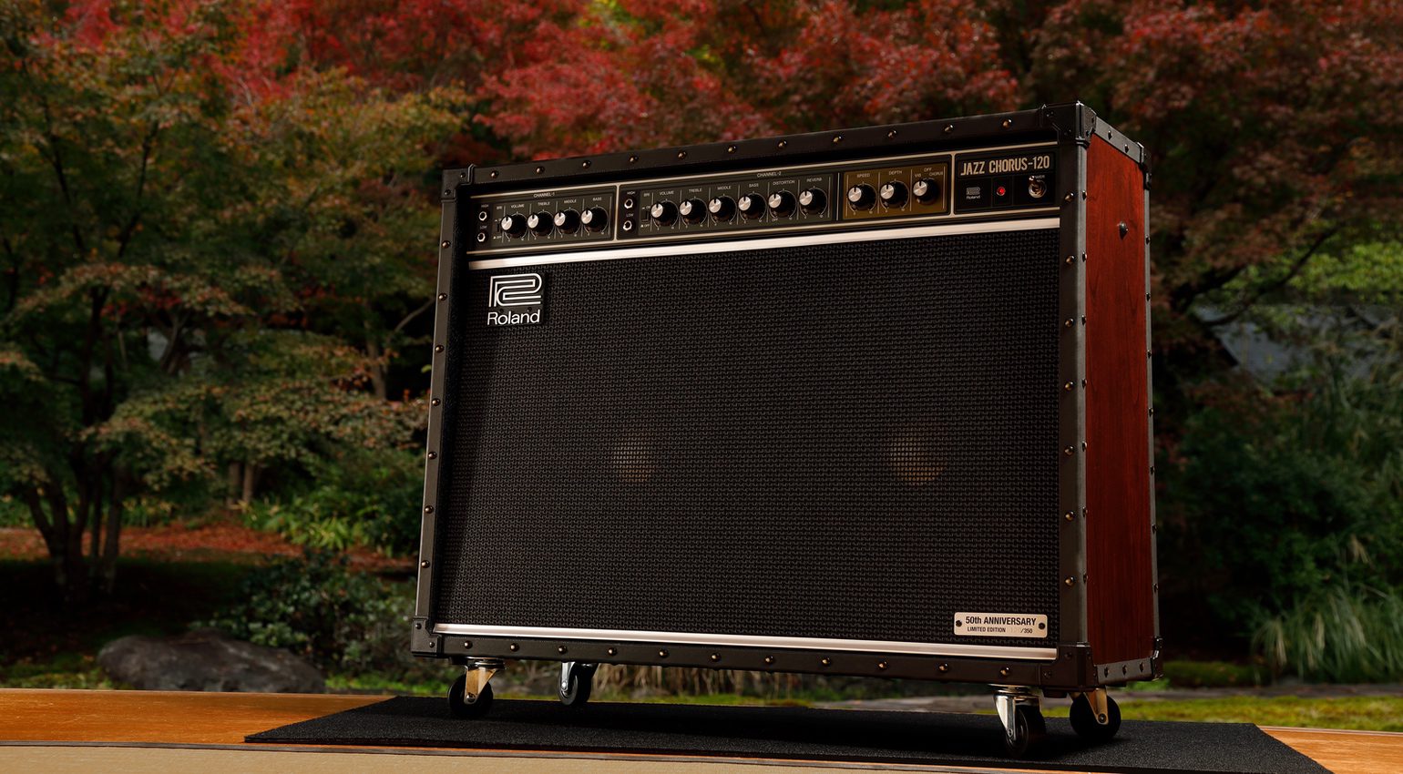 Roland Announces 50th-Anniversary Limited-Edition JC-120 Jazz Chorus ...