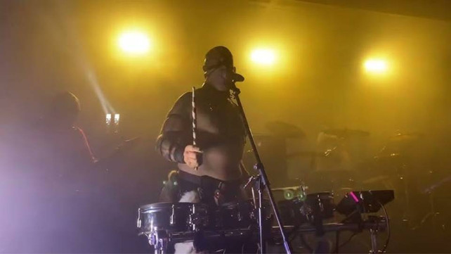 Original Slipknot Singer Anders Colsefni Performed Band's Debut Album ...