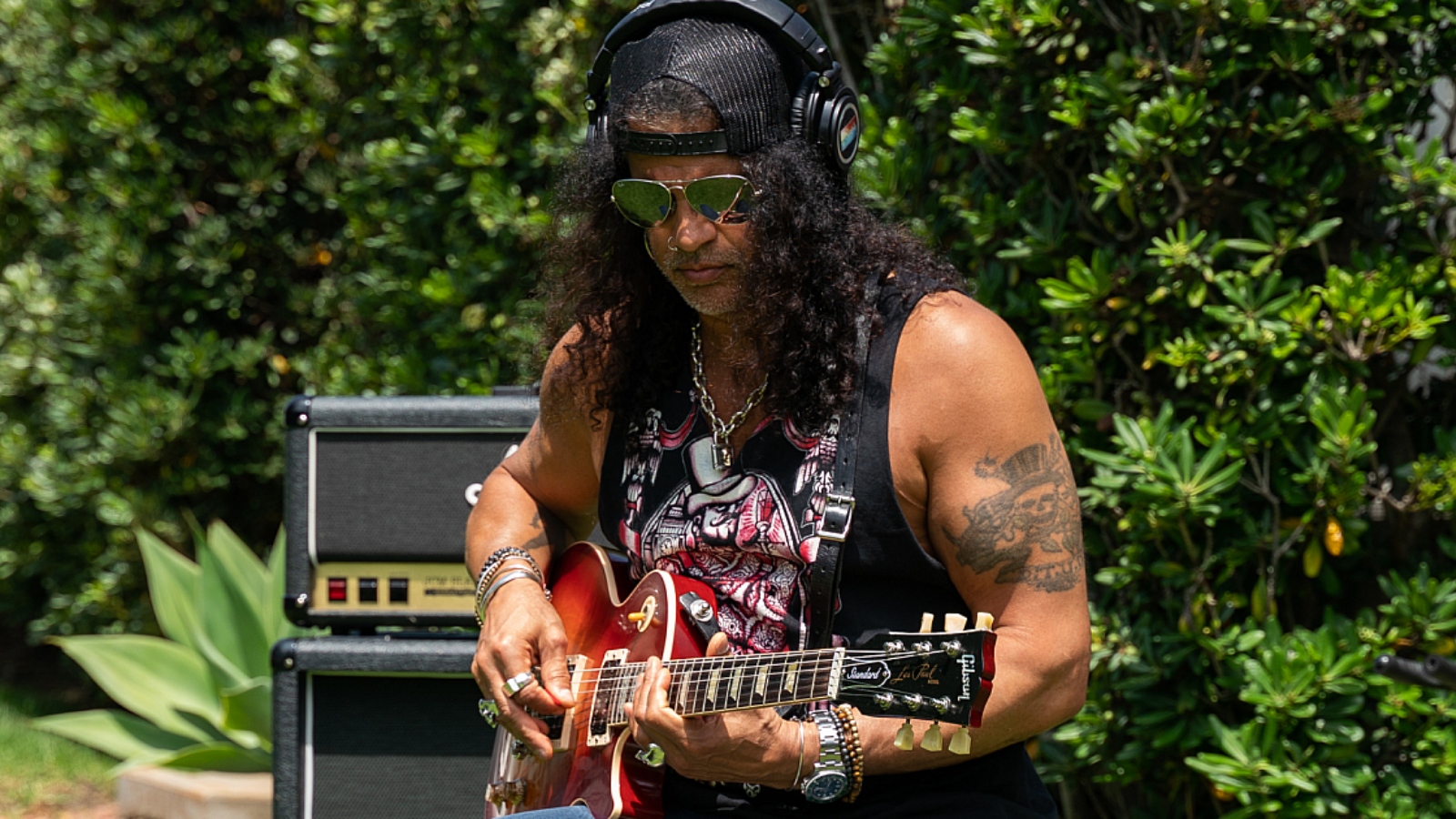 Slash Shares Opinion on 'Instagram Shredders', Names One Thing They ...