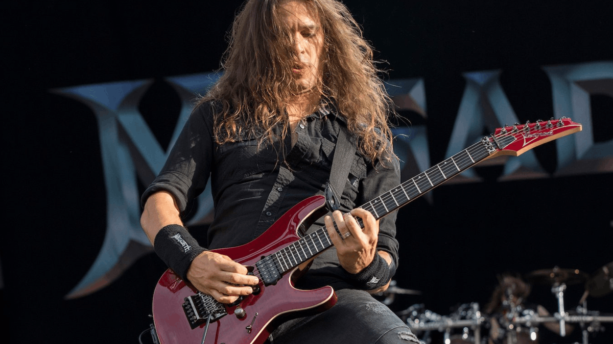 Kiko Loureiro Explains What Professional Musicians Need to Keep In Mind ...