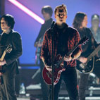 QOTSA Announce Epic World Tour | Ultimate Guitar