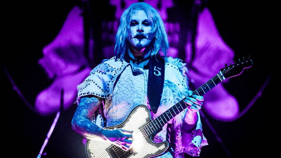 John 5 Confirms New Signature Model, Reveals Some Features | Ultimate ...
