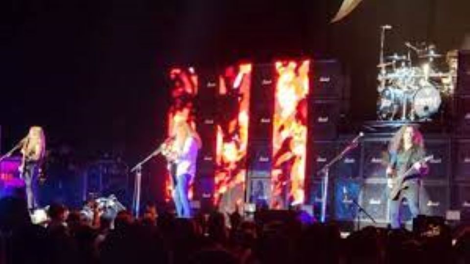 Watch: Megadeth Kick Off US Tour Supporting Five Finger Death Punch ...