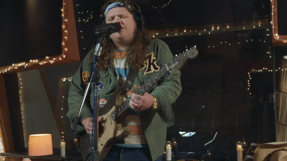 Marcus King Jammed on the Cardboard Fender Stratocaster: 'Probably One ...