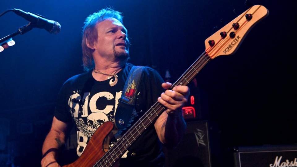 'I'll Let You All Figure It Out': Michael Anthony Hints at Reason Why ...