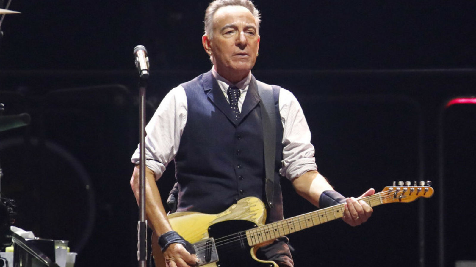 Bruce Springsteen Says 'The Arc of Most Bands Is to Break Apart ...