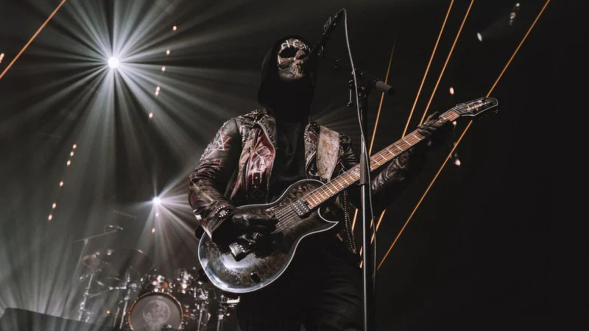 How Come Sleep Token Guitars Sound So Full Live? Here's What Band's ...