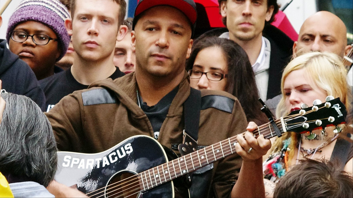 Top 5 Examples of Punk and Folk Working Perfectly Together | Ultimate Guitar