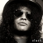 Slash Tackled During Concert | Ultimate Guitar